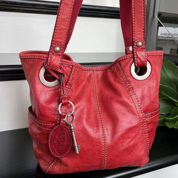 Fossil | Bags | Fossilgenuine Leather Shoulder Handbag Purse Red | Poshmark